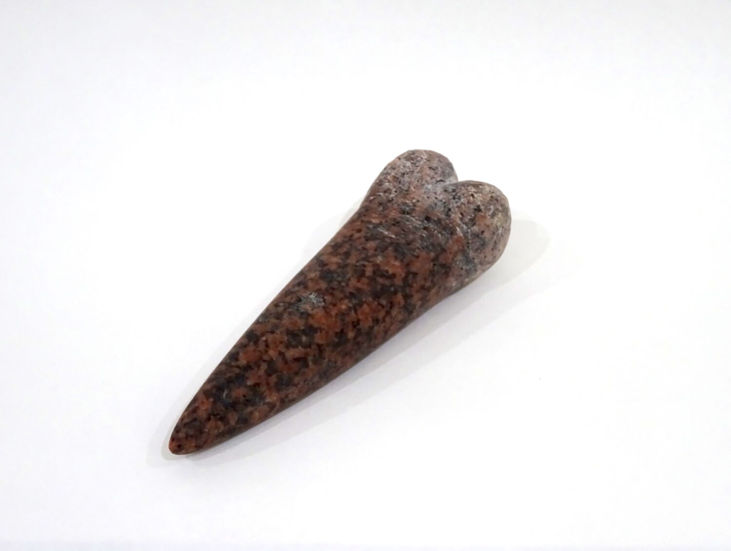 INDIAN TOUCHSTONE by Nicolas Moreton (Imperial Red Granite)