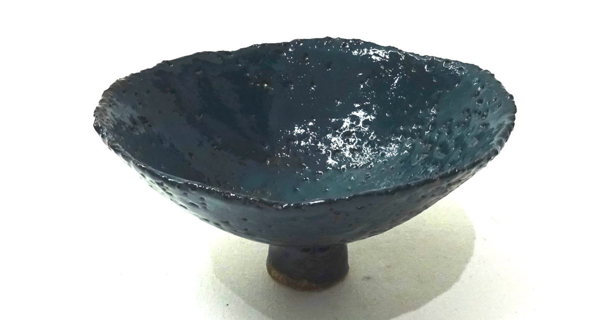 Dark Green Pinch Pot -w- Foot Ring (Small) by Julie O’Sullivan…